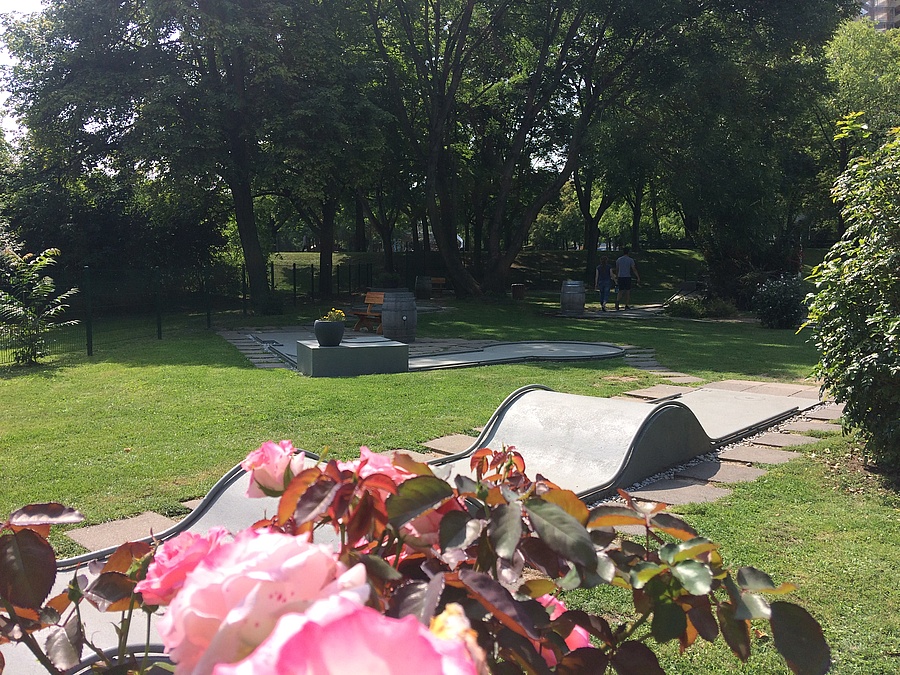 Sport-Tipp Minigolf Mainzer Volkspark - RheinMain4Family